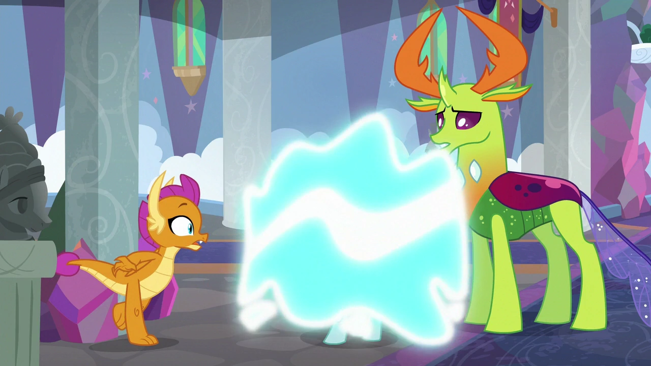 Image - Ocellus dropping her dragon disguise S8E1.png | My Little Pony ...