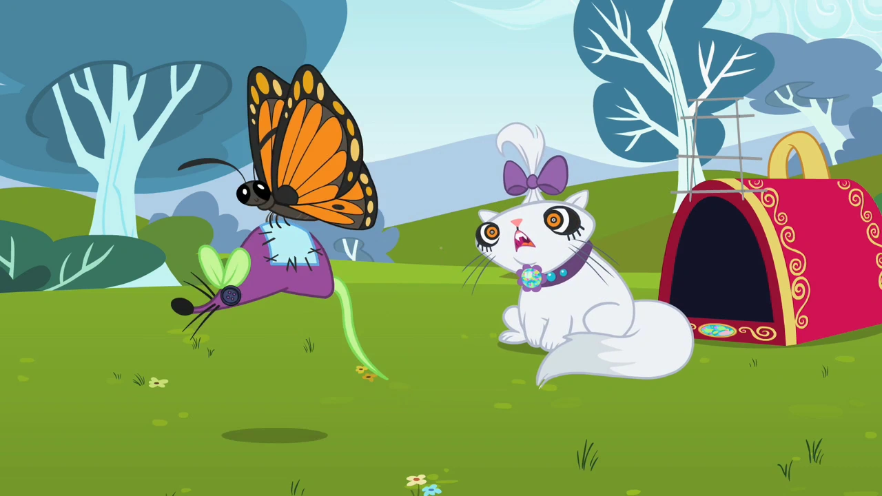 Image - Butterfly carrying toy mouse S2E07.png | My Little Pony ...