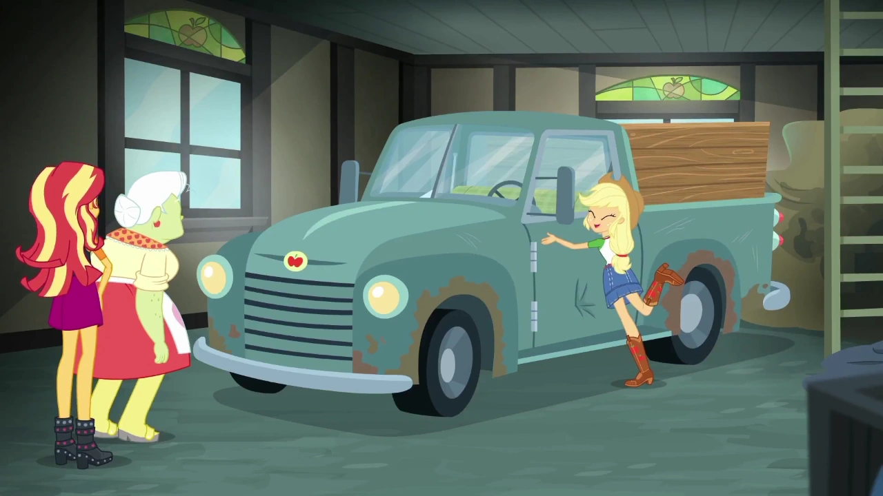 Image - Applejack hugging Granny's old truck CYOE5b.png | My Little ...