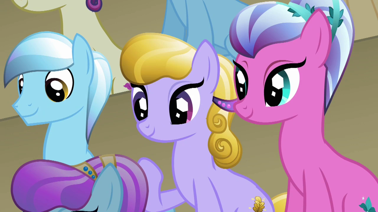 Image - Crystal Ponies in the stands S3E02.png | My Little Pony ...