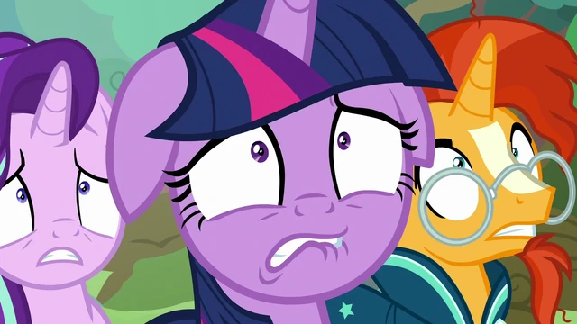Image - Twilight, Starlight, and Sunburst looking scared S7E25.png | My ...