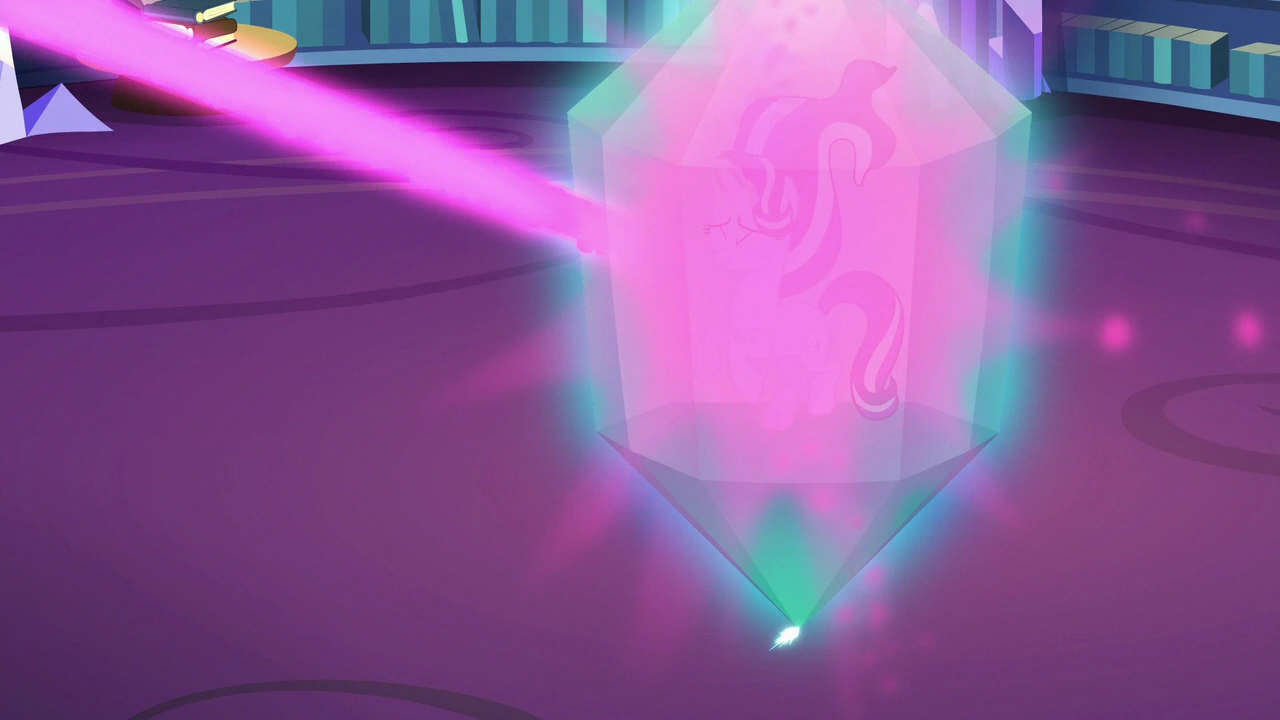 Image - Starlight Glimmer projects prism-shaped shield S6E21.png | My ...