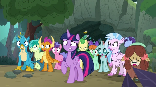 Image - Twilight and students in complete shock S8E17.png | My Little ...