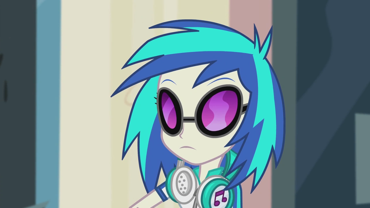 Image - DJ Pon-3 at the crosswalk EG2.png | My Little Pony Friendship ...