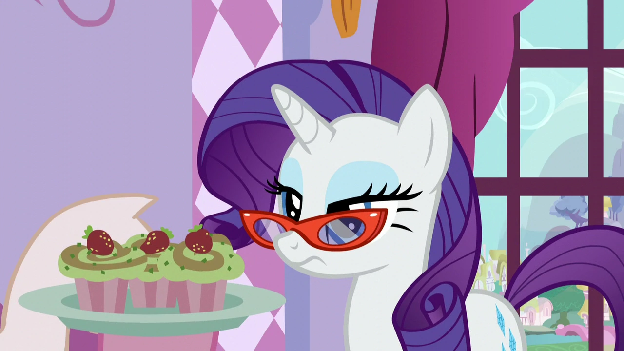 Image - Rarity given cupcakes S5E14.png | My Little Pony Friendship is ...