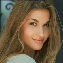 Becky Moore Garrison | Moda na sukces Wiki | Fandom