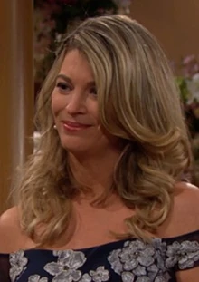 Kristen Forrester | Moda na sukces Wiki | Fandom