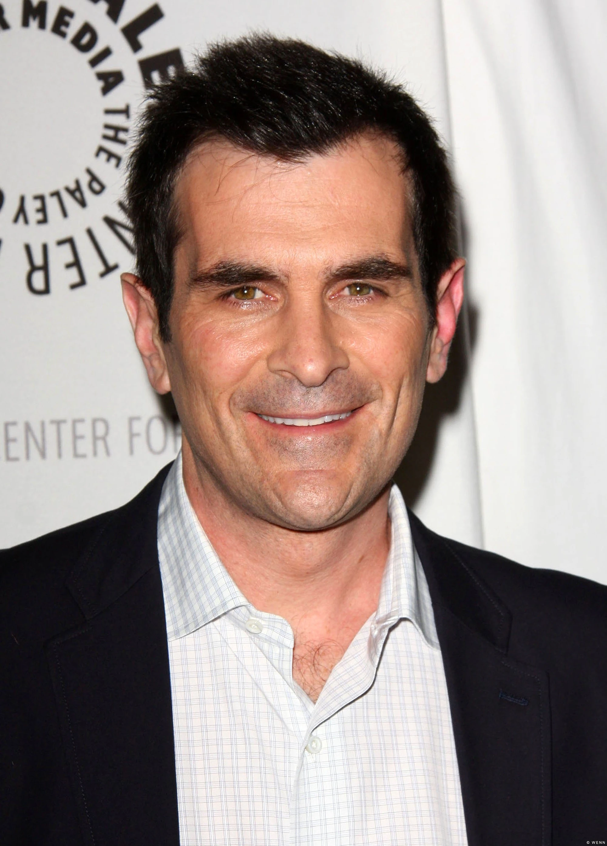 Ty Burrell | Modern Family Wiki | Fandom