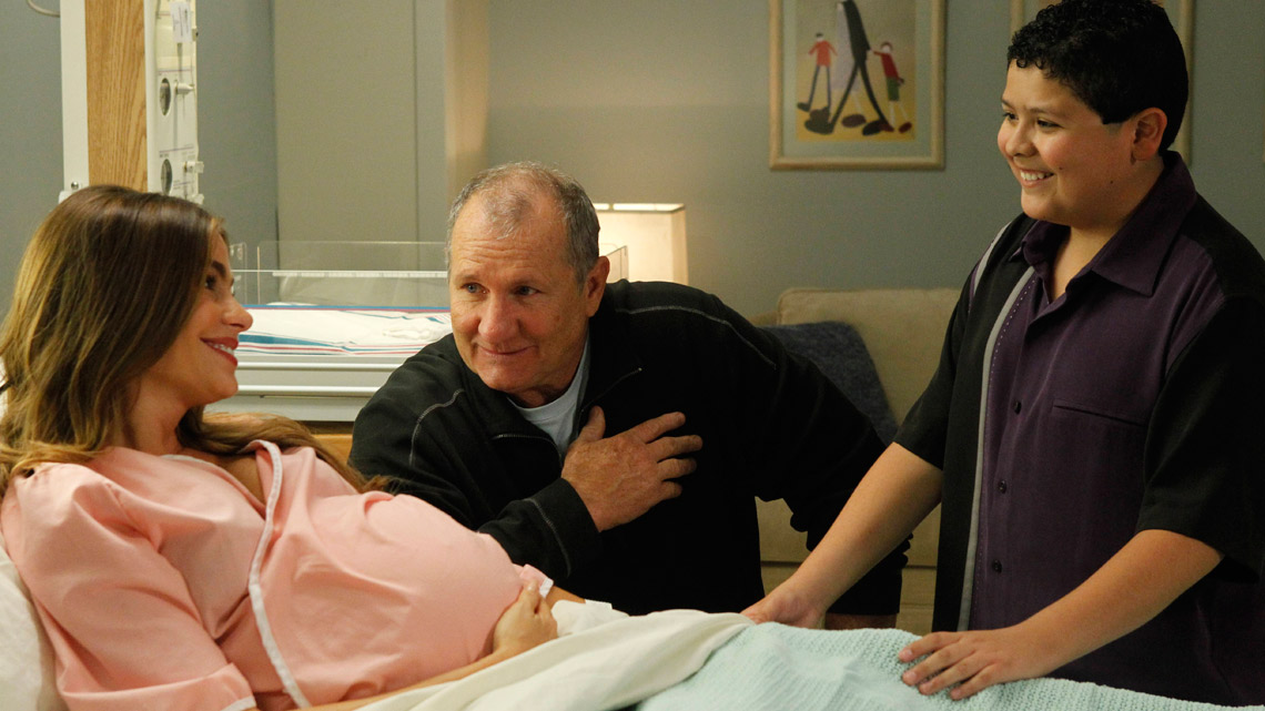 Party Crasher | Modern Family Wiki | FANDOM powered by Wikia Party Crasher | Modern Family Wiki | FANDOM powered by Wikia