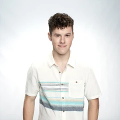 Luke Dunphy | Modern Family Wiki | Fandom