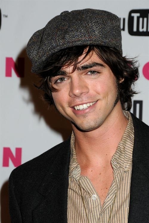 Reid Ewing | Modern Family Wiki | Fandom Reid Ewing | Modern Family Wiki | Fandom