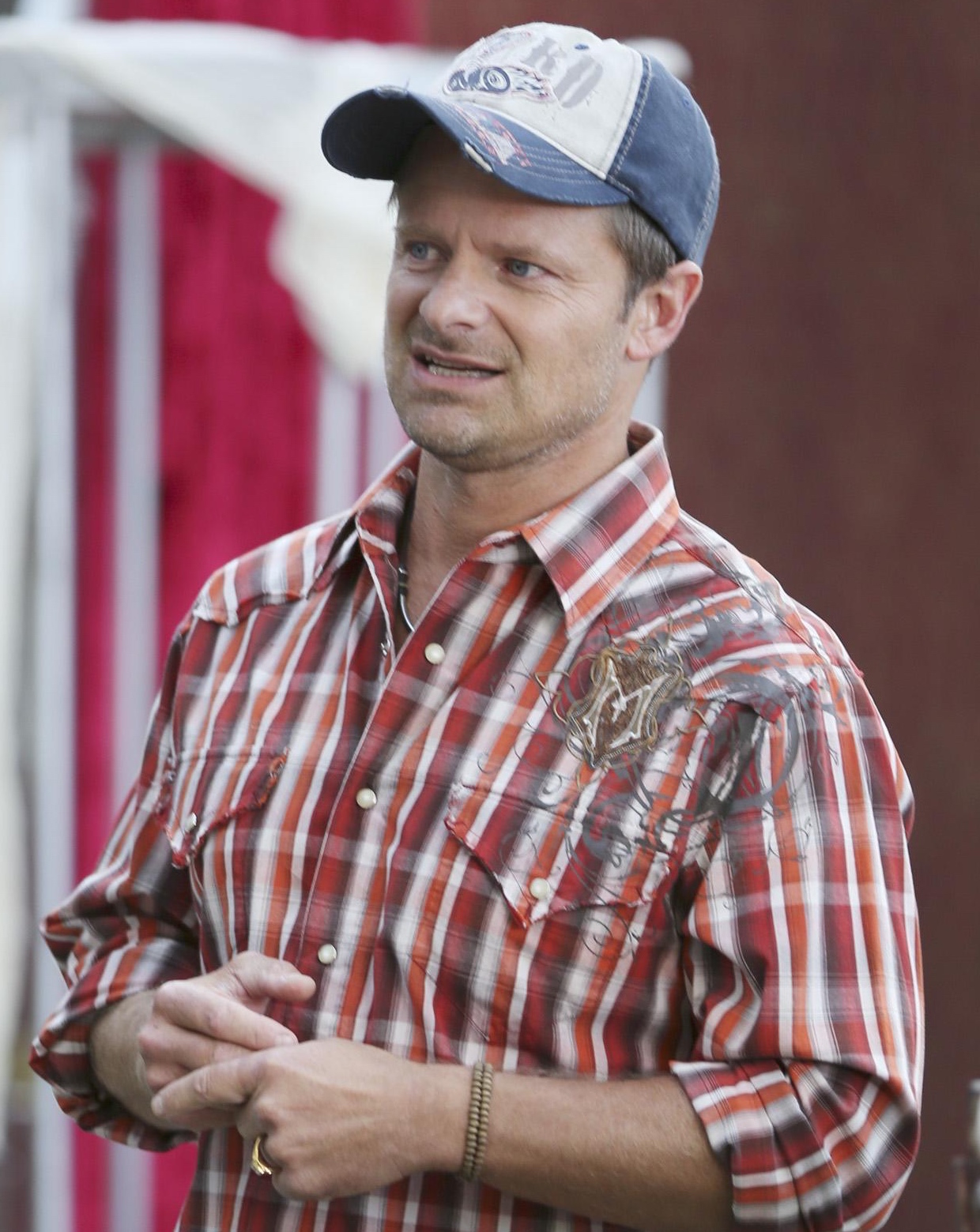 Ronnie LaFontaine | Modern Family Wiki | Fandom