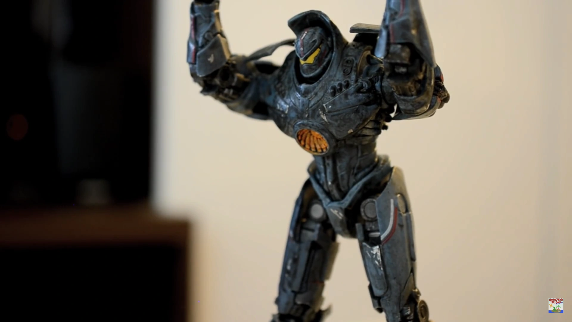 Gipsy Danger | Monster Island Buddies Wiki | Fandom