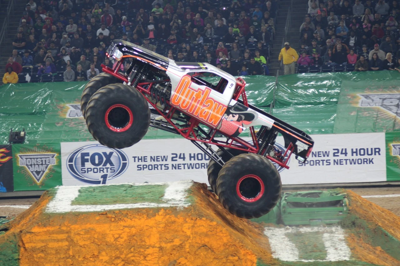 Outlaw | Monster Trucks Wiki | FANDOM powered by Wikia