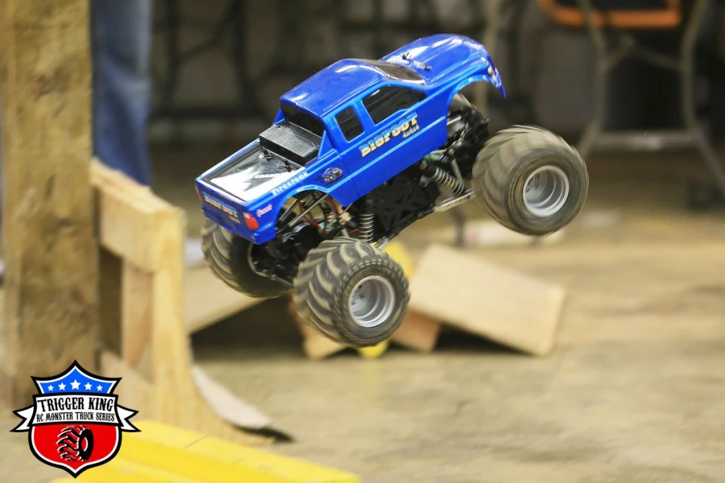 40th Anniversary BIGFOOT (R/C) | Monster Trucks Wiki | Fandom