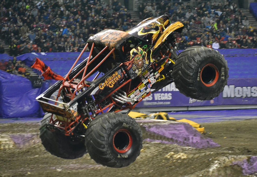 Captain's Curse | Monster Trucks Wiki | FANDOM powered by Wikia