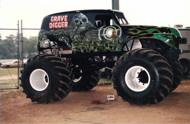 Grave Digger 4 | Monster Trucks Wiki | FANDOM powered by Wikia