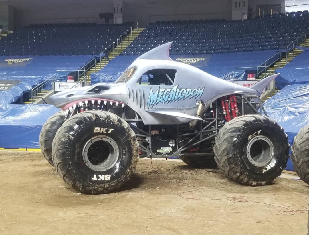 Megalodon Fire Monster Trucks Wiki Fandom