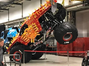 Maximum Destruction (Max-D) | Monster Trucks Wiki | FANDOM powered by Wikia