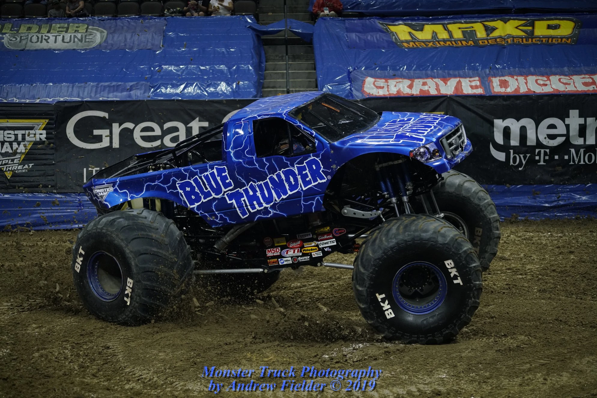 Blue Thunder (Vaters) | Monster Trucks Wiki | Fandom