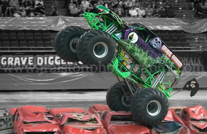 Grave Digger 12 | Monster Trucks Wiki | FANDOM powered by Wikia