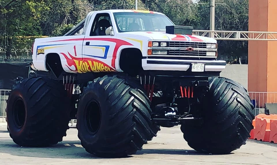 Hot Wheels Racing 1 (Display) | Monster Trucks Wiki | Fandom