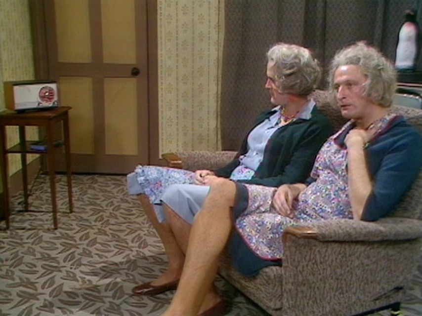 The Death of Mary Queen of Scots | Monty Python Wiki | Fandom