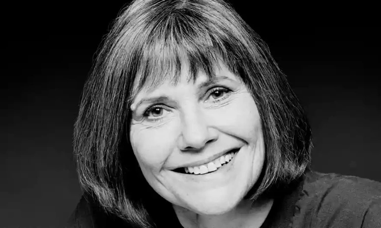 Caroline Mortimer | Moonbase Alpha Wiki | Fandom