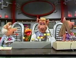 Pigs in Space | Muppet Wiki | Fandom