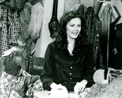 Episode 419: Lynda Carter | Muppet Wiki | Fandom