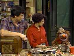 Episode 2049 | Muppet Wiki | Fandom