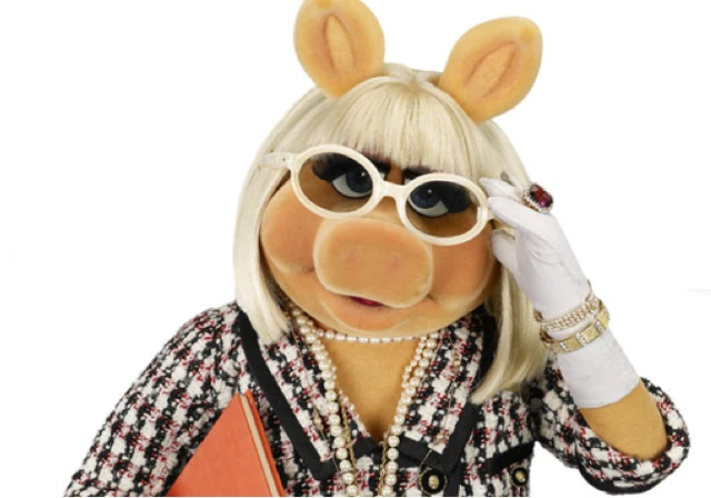 Image - Piggy glasses.png | Muppet Wiki | FANDOM powered by Wikia
