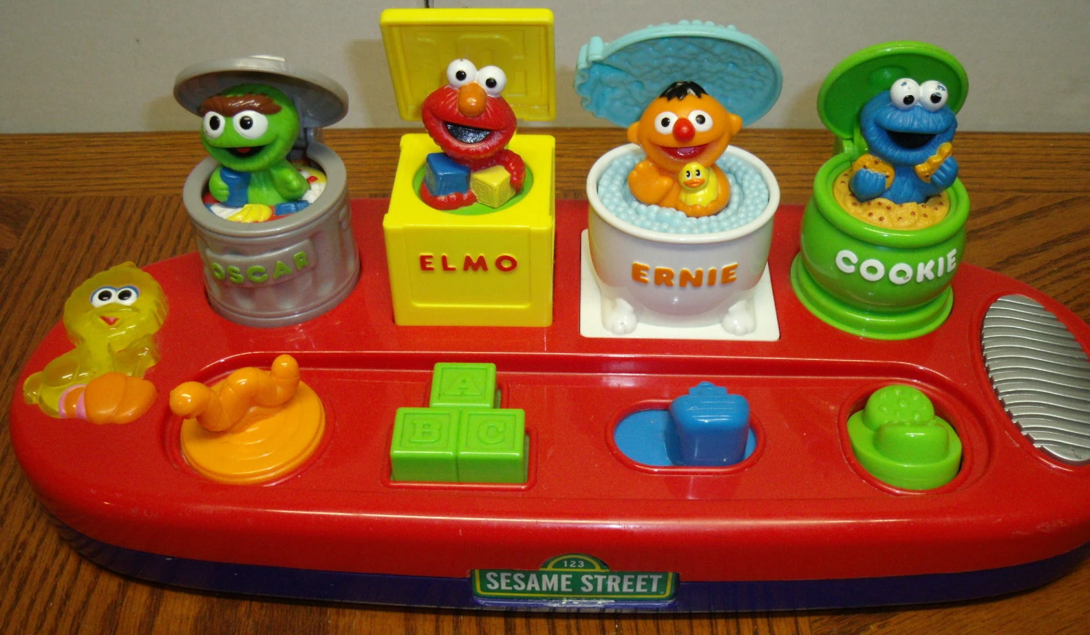 Pop-Up Pals | Muppet Wiki | FANDOM powered by Wikia