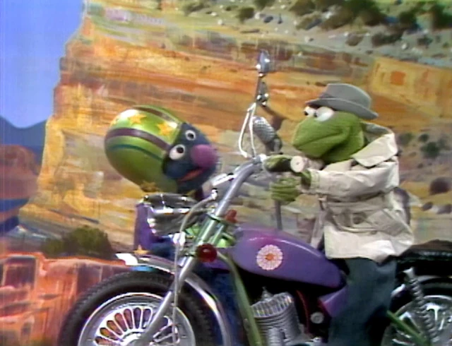 Muppet Show Motorcycle Helmet | Reviewmotors.co