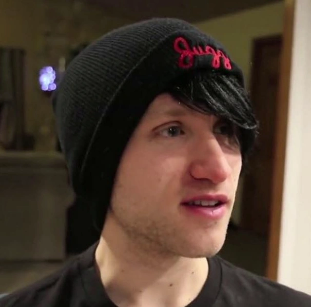 Isaac Kalder | My Virtual Escape Wiki | FANDOM powered by Wikia