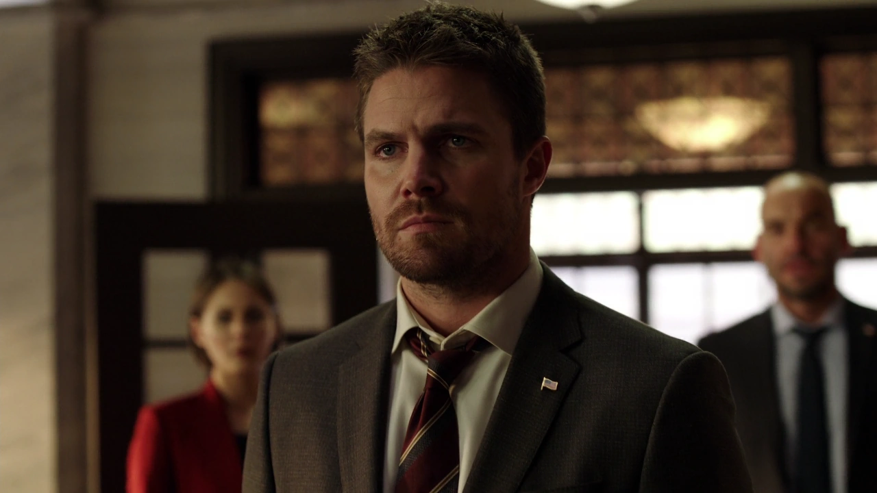 Oliver Queen | New Arrowverse Wiki | Fandom