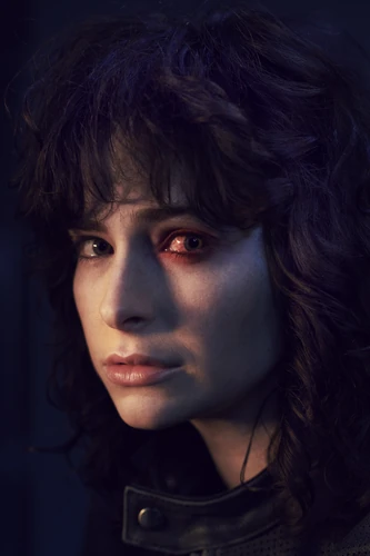 Vic McQueen | NOS4A2 Wiki | Fandom
