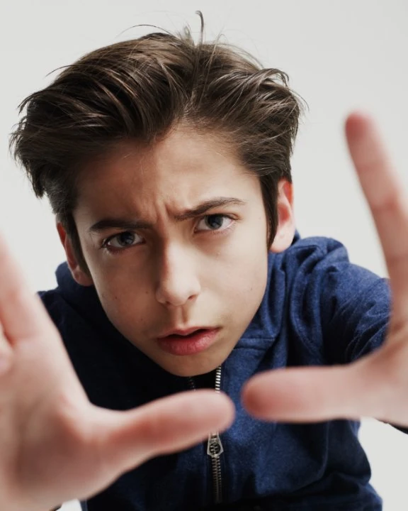 Aidan Gallagher | Nicky, Ricky, Dicky & Dawn Wiki | FANDOM powered by Wikia