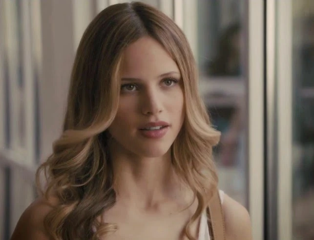 Lacey Pemberton | Omnictionary Wiki | Fandom