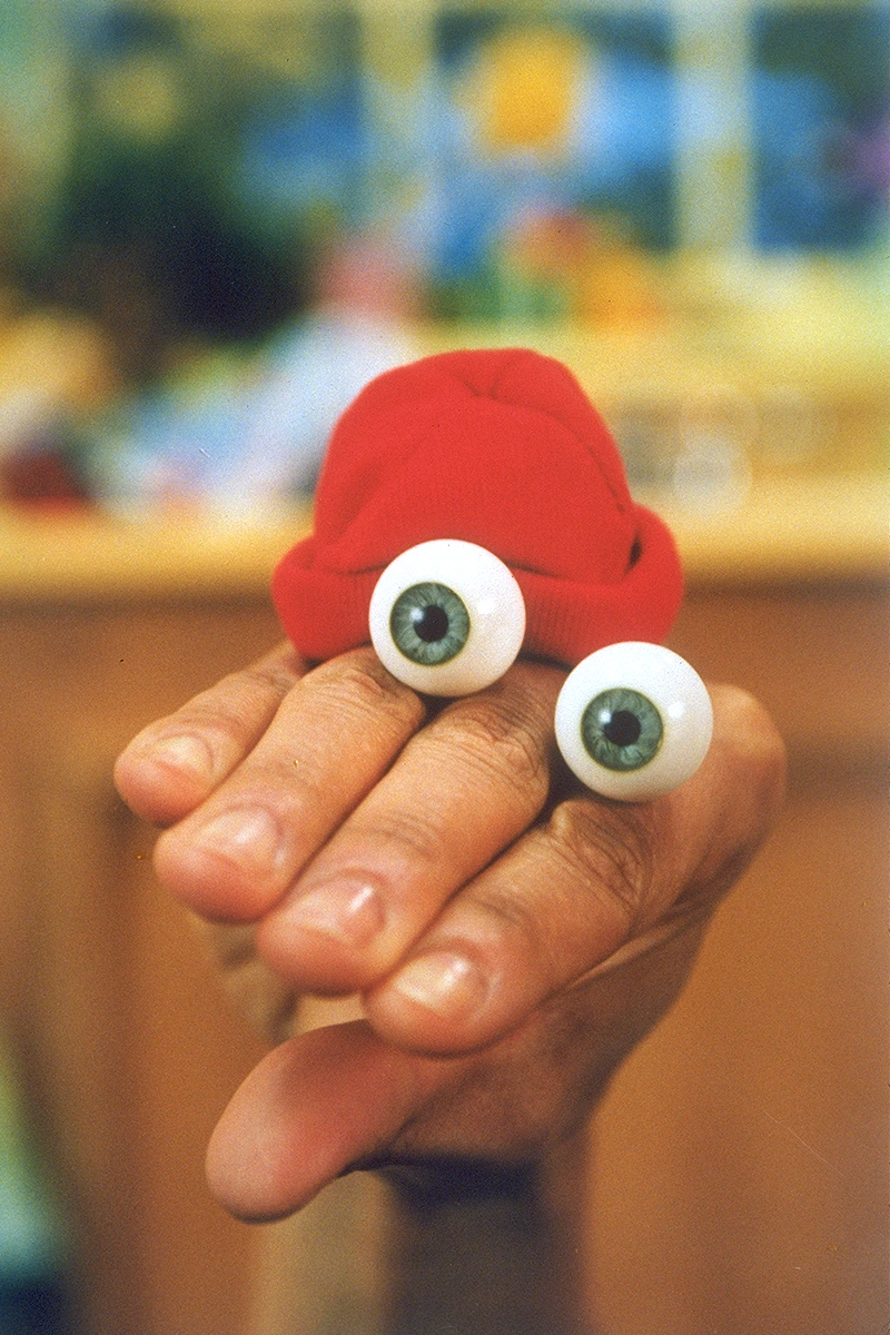 Category:Males | Oobi Wiki | FANDOM powered by Wikia
