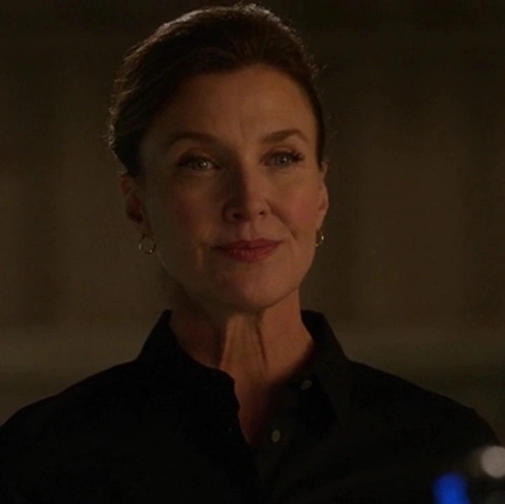 Todo sobre Series y Peliculas : Personajes De Supergril: