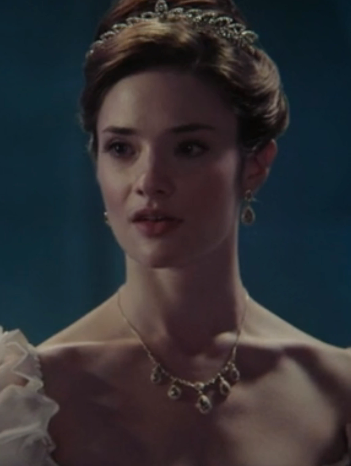 Queen Eva | OUAT in Middle Earth Wiki | Fandom