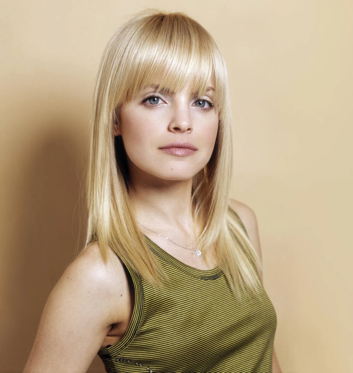 Mena Suvari | Psych Wiki | Fandom