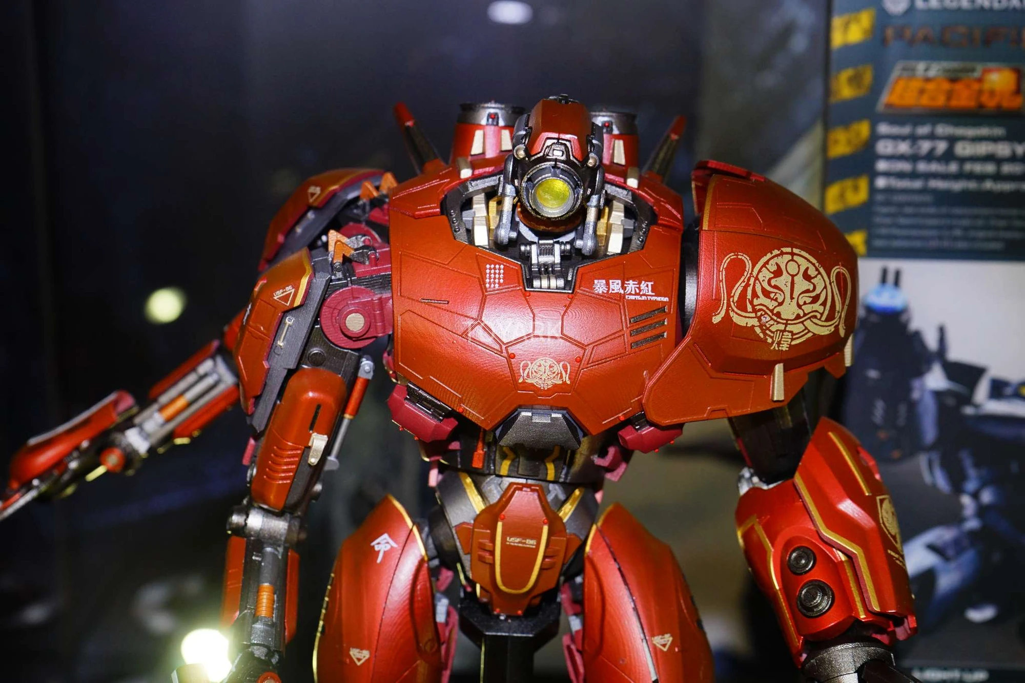 Soul of Chogokin Crimson Typhoon (Action Figure) | Pacific Rim Wiki ...