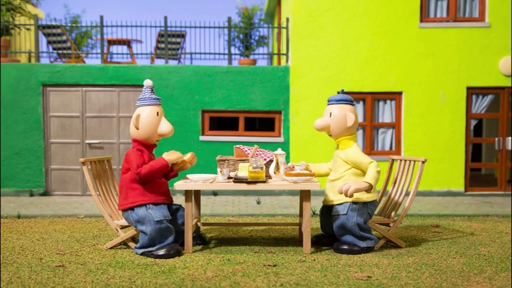 Pat and Mat entertain us | Pat and Mat Wiki | Fandom