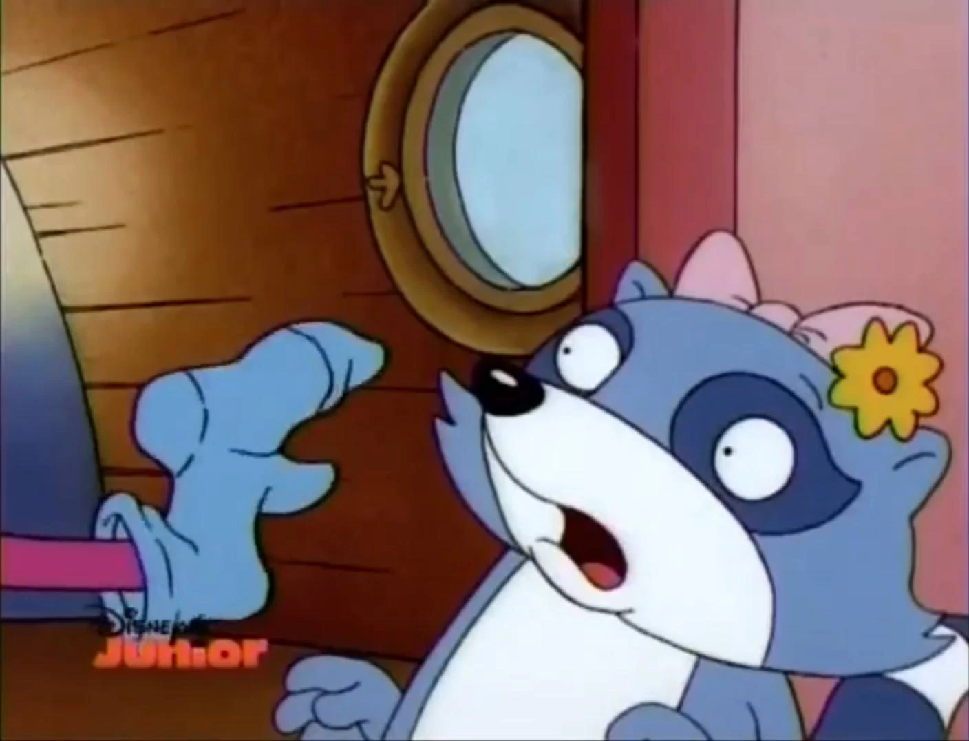 Pinch Raccoon | PB&J Otter Wiki | FANDOM powered by Wikia