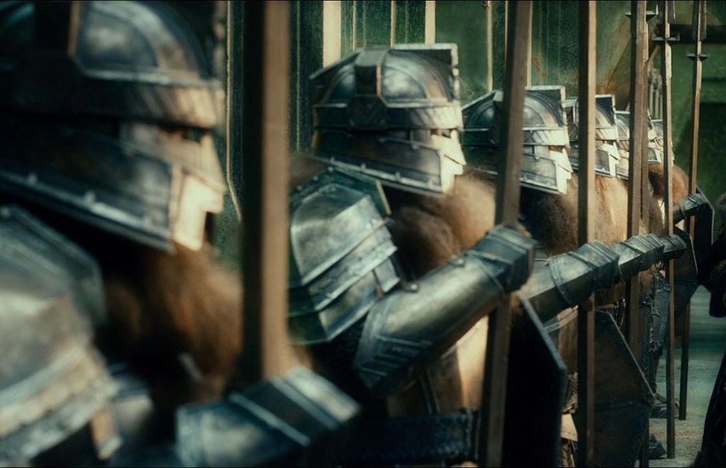 Erebor Armoured Dwarf Guard | Peter Jacksons Middle Earth Films Wiki ...