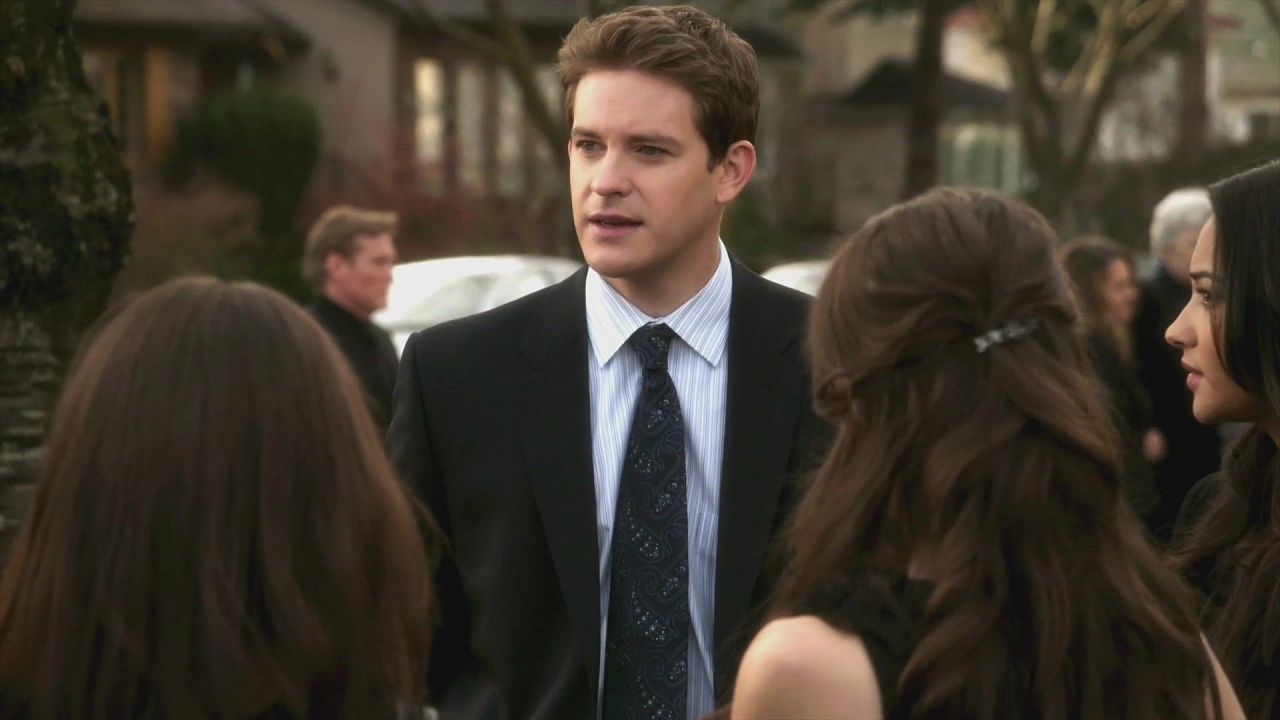 Darren Wilden | Wiki Pretty Little Liars | Fandom