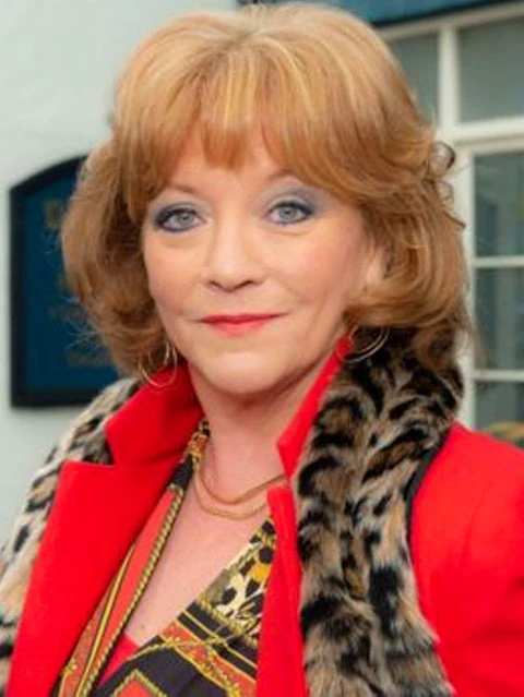 Cassie Morris | Wici Pobol y Cwm | Fandom