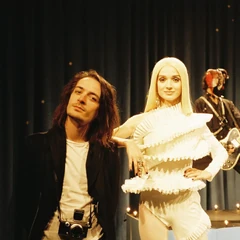 X | Poppy Wiki | Fandom